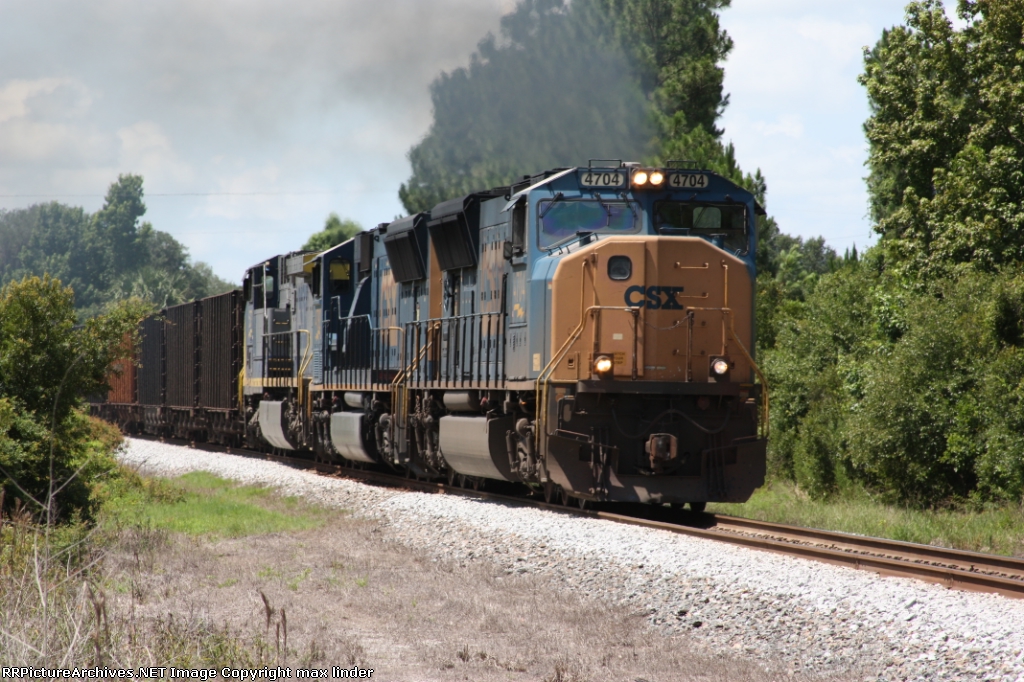 CSX 4704